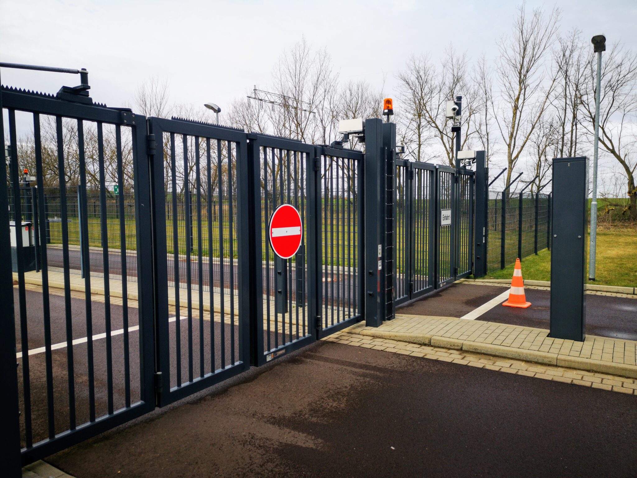 Commercial Gate Operators - Witt Fence - Tampa, FL